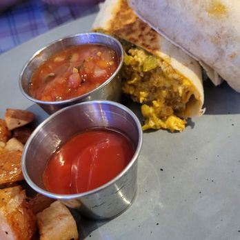 FROLIK KITCHEN + COCKTAILS - Updated January 2026 - 1008 Photos & 983 ...