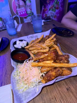 CHIMAK HOUSE - RIVERSIDE - Updated February 2025 - 174 Photos & 165 ...