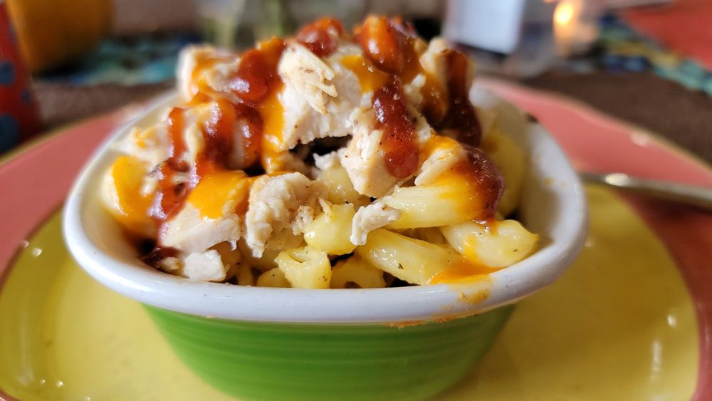 THE CHEESY CHICK - 197 Photos & 141 Reviews - 5385 Main St ...