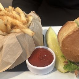 REVOLUTION TAPROOM & GRILL - Updated July 2025 - 293 Photos & 354 ...