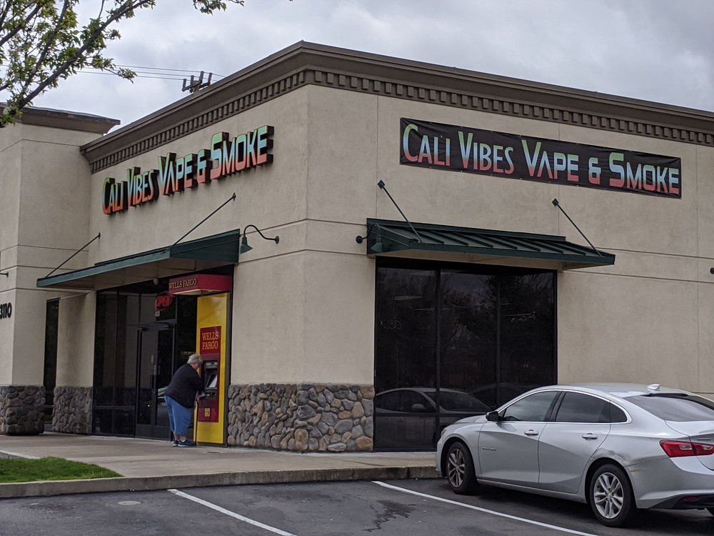 CALI VIBES VAPE & SMOKE - Updated October 2025 - 21 Reviews - 3110 ...