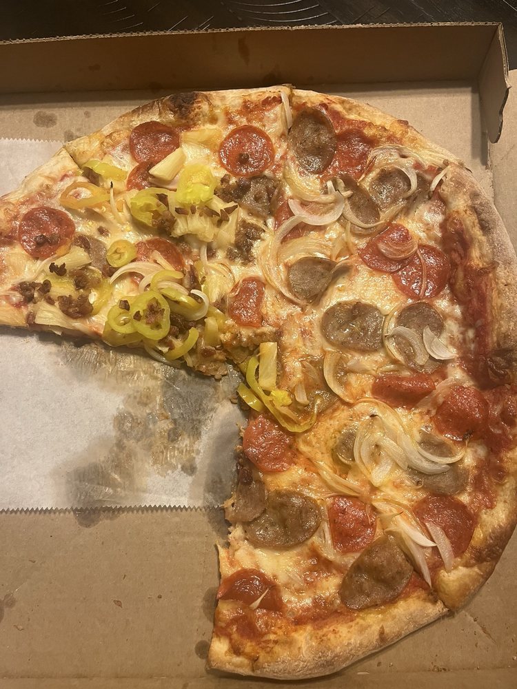 PIZZA BLITZ OF QUARRY LAKE - Updated May 2025 - 48 Photos & 103 Reviews ...