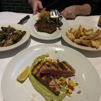 THE GEORGE - Updated January 2026 - 86 Photos & 24 Reviews - 209 North ...