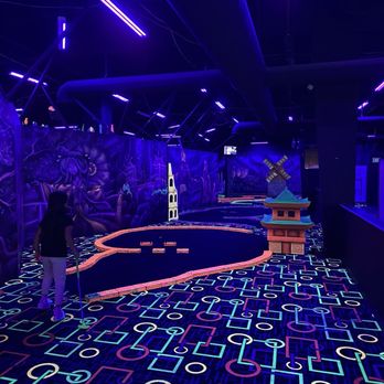 GLO MINI GOLF - Updated March 2025 - 446 Photos & 346 Reviews - 1299 ...