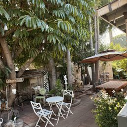 THE CLASSIC CAFE - Updated October 2025 - 935 Photos & 345 Reviews ...