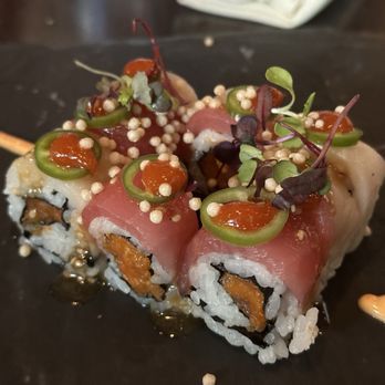 EIGHT SUSHI LOUNGE - Updated May 2025 - 3579 Photos & 1486 Reviews ...