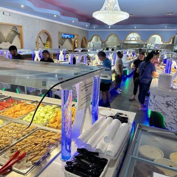 CRAZY BUFFET - Updated December 2025 - 307 Photos & 369 Reviews - 7038 ...