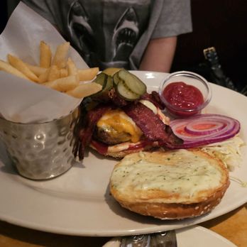 THE CHEESECAKE FACTORY - Updated February 2025 - 630 Photos & 608 ...