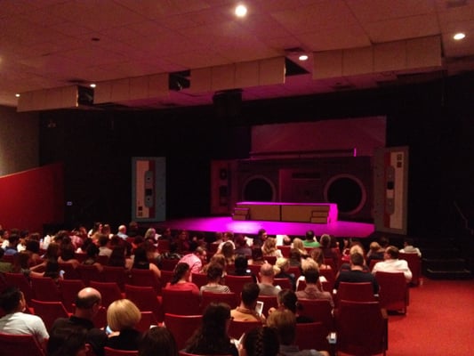 Z ALEXANDER LOOBY CENTER THEATER - Updated October 2025 - 2301 ...