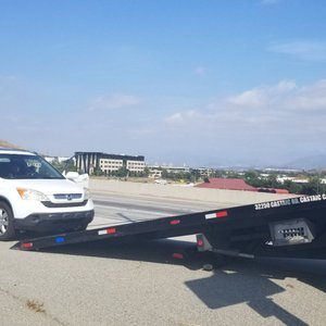 FREEWAY TOWING - Updated December 2025 - 28 Photos & 96 Reviews - 26921 ...