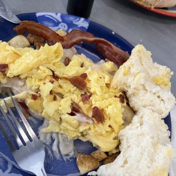 MILLSTONE BISCUIT CO - Updated June 2024 - 110 Photos & 159 Reviews ...