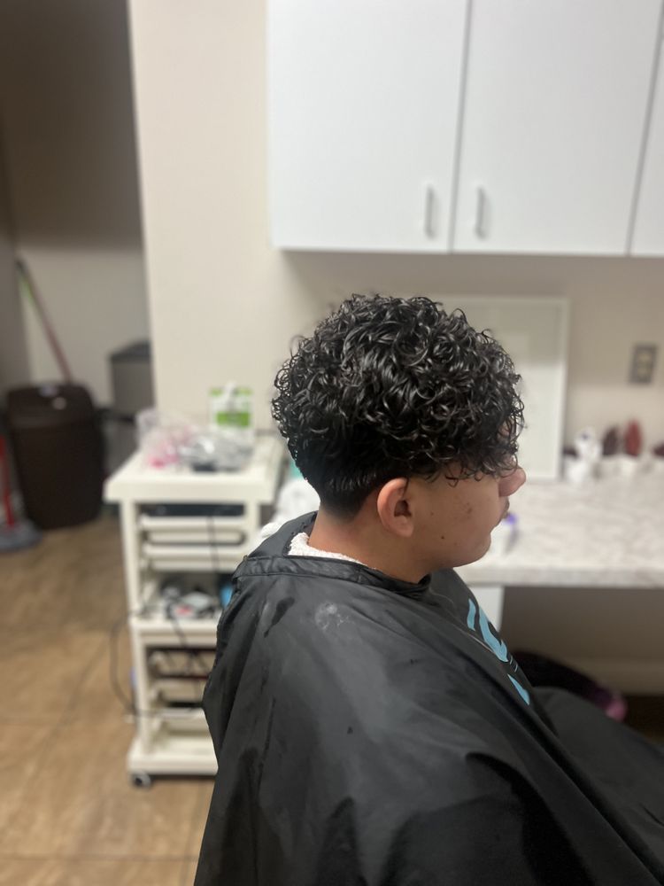 UNIQUE BEAUTY - Updated July 2025 - 90 Photos - 2121 East Flamingo Rd ...