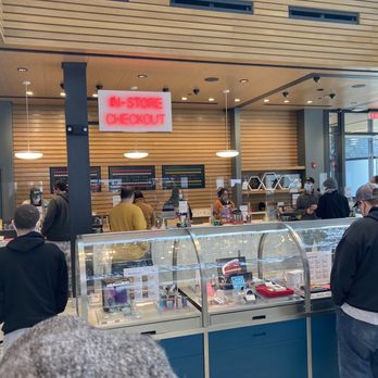 INSA CANNABIS DISPENSARY - SPRINGFIELD - Updated May 2024 - 40 Photos ...