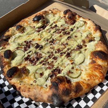 KRUST PIZZA & BOURBON BAR - Updated September 2025 - 444 Photos & 455 ...