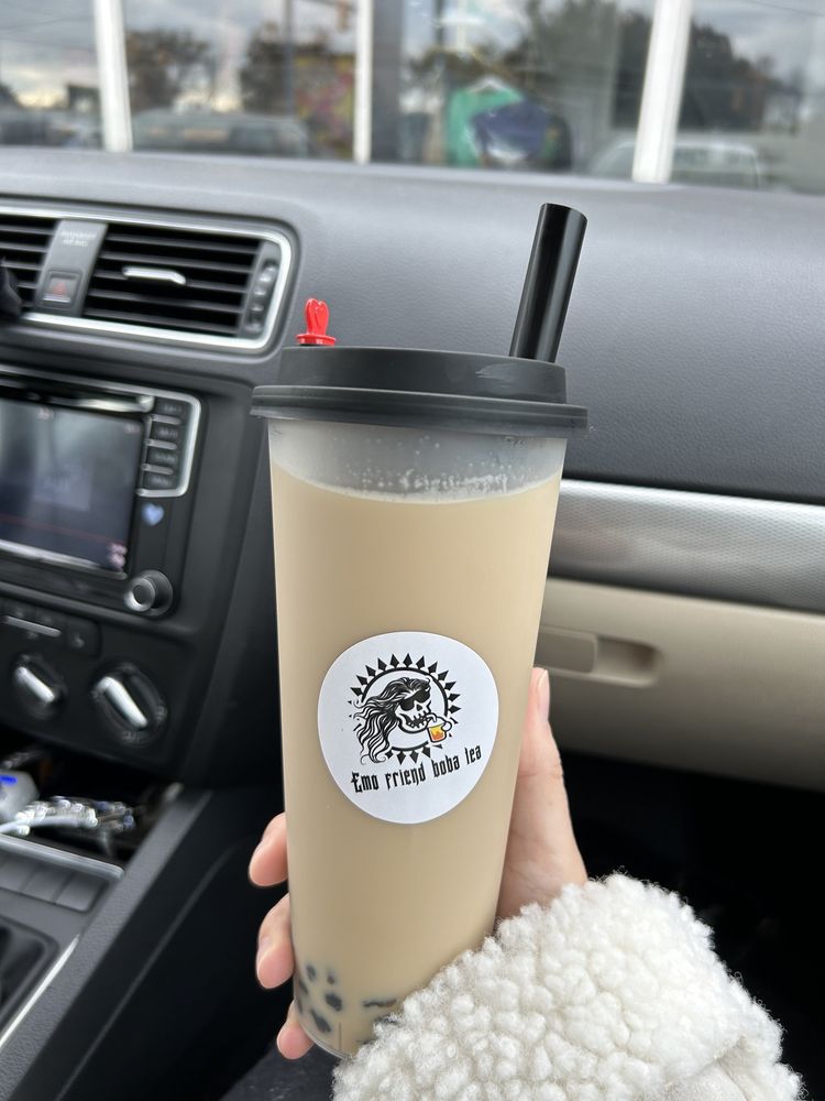 EMO FRIEND BOBA TEA - Updated December 2025 - 28 Photos & 25 Reviews ...