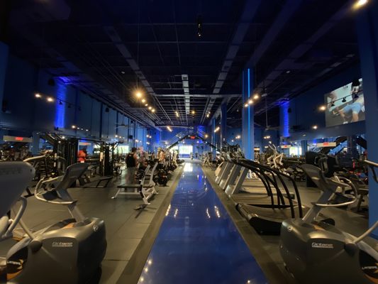 REDCON1 GYM - Updated August 2025 - 32 Photos & 61 Reviews - 990 S ...