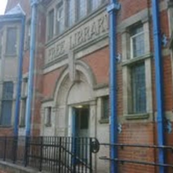 STIRCHLEY LIBRARY - Updated April 2024 - Bournville Lane, Birmingham ...
