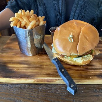 FINCH - Updated August 2024 - 1005 Photos & 765 Reviews - 32395 Clinton ...