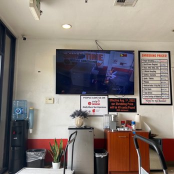 SHRED TIME - Updated November 2024 - 48 Photos & 246 Reviews - 5451 W ...