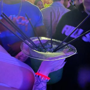 MADHATTER - 594 Photos & 1170 Reviews - 1319 Connecticut Ave NW, Washington, District of ...