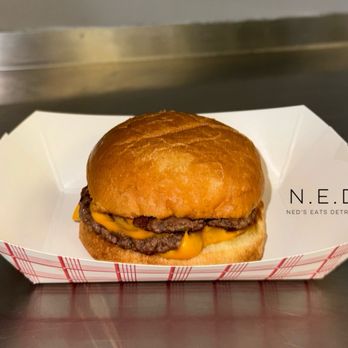 MOTZ’S BURGERS - Updated November 2025 - 310 Photos & 119 Reviews ...