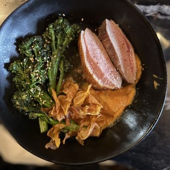 AKAR - Updated December 2025 - 755 Photos & 247 Reviews - 7641 Wydown ...