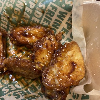 WINGSTOP - Updated December 2025 - 39 Photos & 40 Reviews - 9401 ...