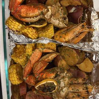 BATTLE’S KITCHEN - Updated August 2024 - 46 Photos & 48 Reviews - 4920 ...