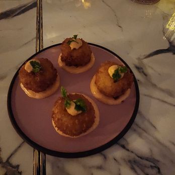 REYNA - Updated October 2025 - 529 Photos & 175 Reviews - 11 E 13th St ...