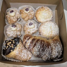 ITALIAN BAKERY - Updated December 2025 - 111 Photos & 112 Reviews - 82 ...