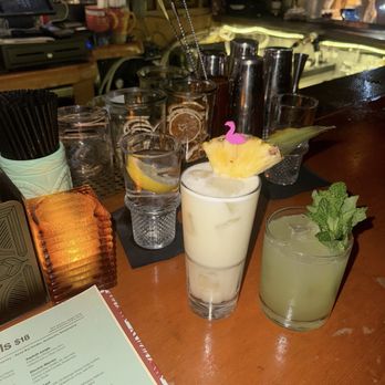 BROKEN SHAKER AT FREEHAND NEW YORK - Updated December 2025 - 388 Photos ...