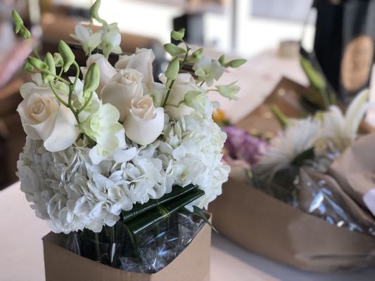 FRENCH FLORIST - 568 Photos & 1030 Reviews - 8658 W Pico Blvd, Los ...