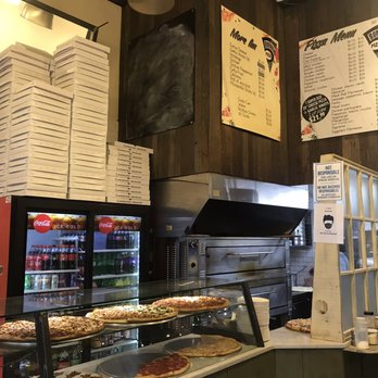 5 BOROUGHS PIZZA - Updated November 2024 - 27 Photos & 32 Reviews - 386 ...