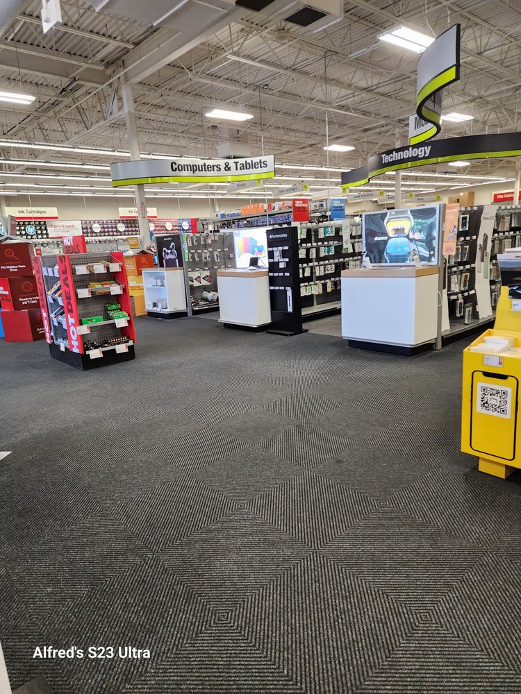 STAPLES - Updated December 2025 - 12 Photos & 12 Reviews - 230 ...