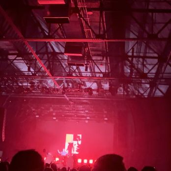 RADIUS - Updated December 2025 - 124 Photos & 80 Reviews - 640 W Cermak ...