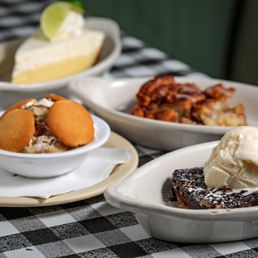 FLYING FISH - Updated December 2025 - 344 Photos & 276 Reviews - 6126 ...