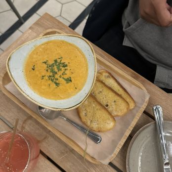 MERRION ROW HOTEL AND PUBLIC HOUSE - Updated May 2025 - 130 Photos & 73 ...