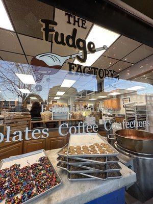 THE FUDGE FACTORY - Updated December 2025 - 39 Photos & 64 Reviews - 8 ...