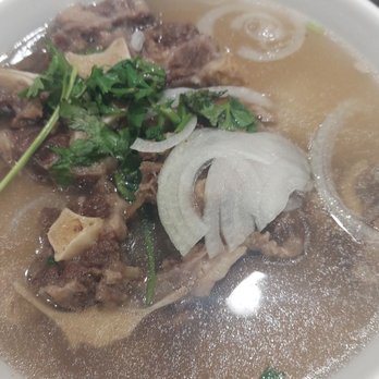 PHO 7 ANH - Updated October 2024 - 368 Photos & 385 Reviews - 677 N ...