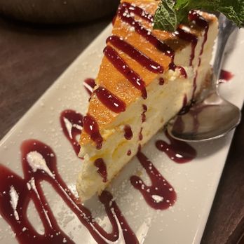 CRISP - Updated August 2024 - 1031 Photos & 1077 Reviews - 2220 Bevis ...