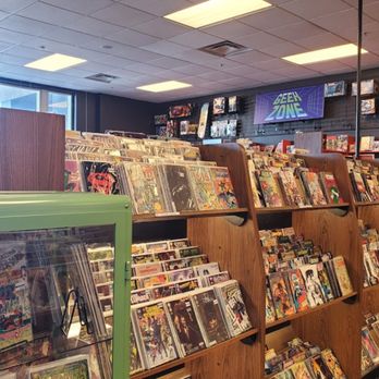 BOOKMANS ENTERTAINMENT EXCHANGE - Updated October 2025 - 190 Photos ...