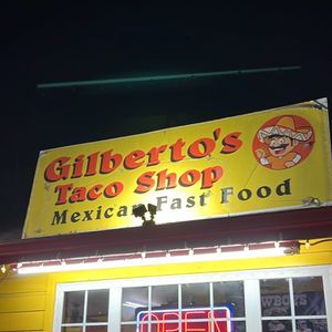 GILBERTOS TACO SHOP - 154 Photos & 160 Reviews - 1112 E Abram St ...