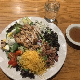 THE MACHINE SHED - APPLETON - Updated July 2025 - 153 Photos & 192 ...