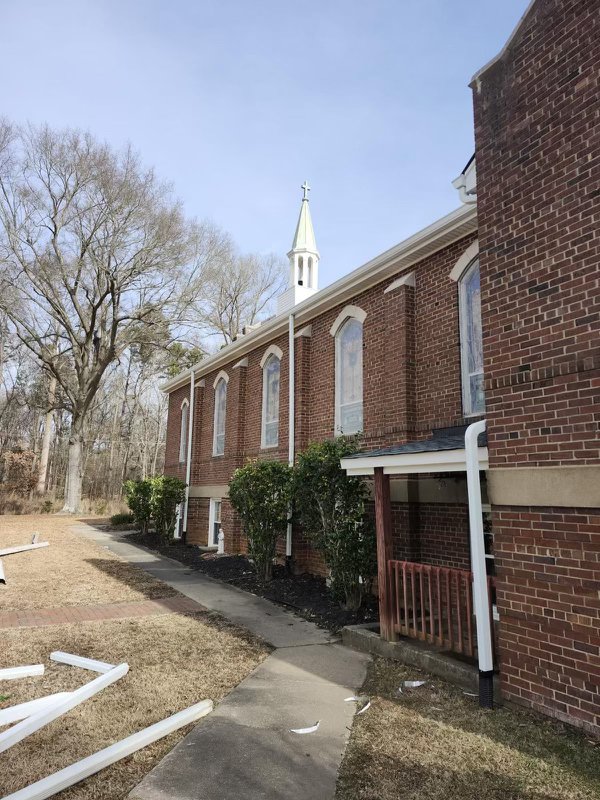 HL CONSTRUCTION AND ROOFING - Updated October 2025 - 11 Photos ...