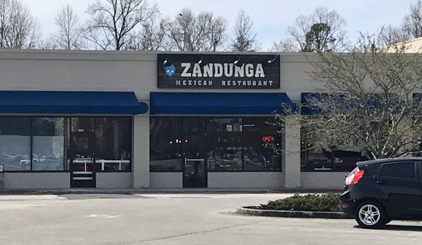 ZANDUNGA MEXICAN RESTAURANT - 45 Photos & 35 Reviews - 374 S Illinois ...