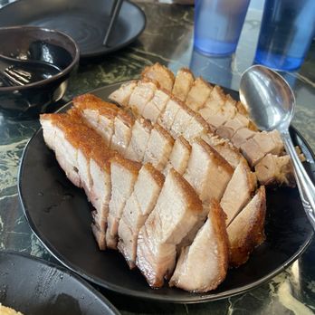 FAMOUS KITCHEN - Updated December 2025 - 370 Photos & 193 Reviews ...