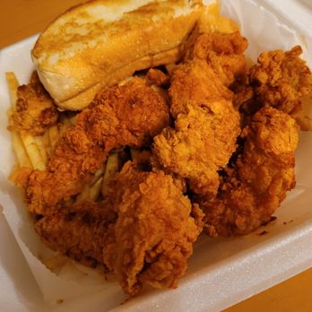 FRANGOS CHICKEN FINGERS - Updated April 2025 - 22 Reviews - 35 Lowell ...