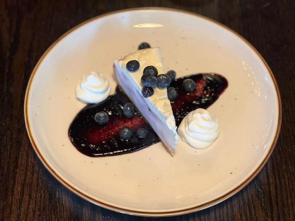 TOPSIDE TAVERN - AMERICAN RESTAURANT & BAR - Updated 05/2025 - 105 ...