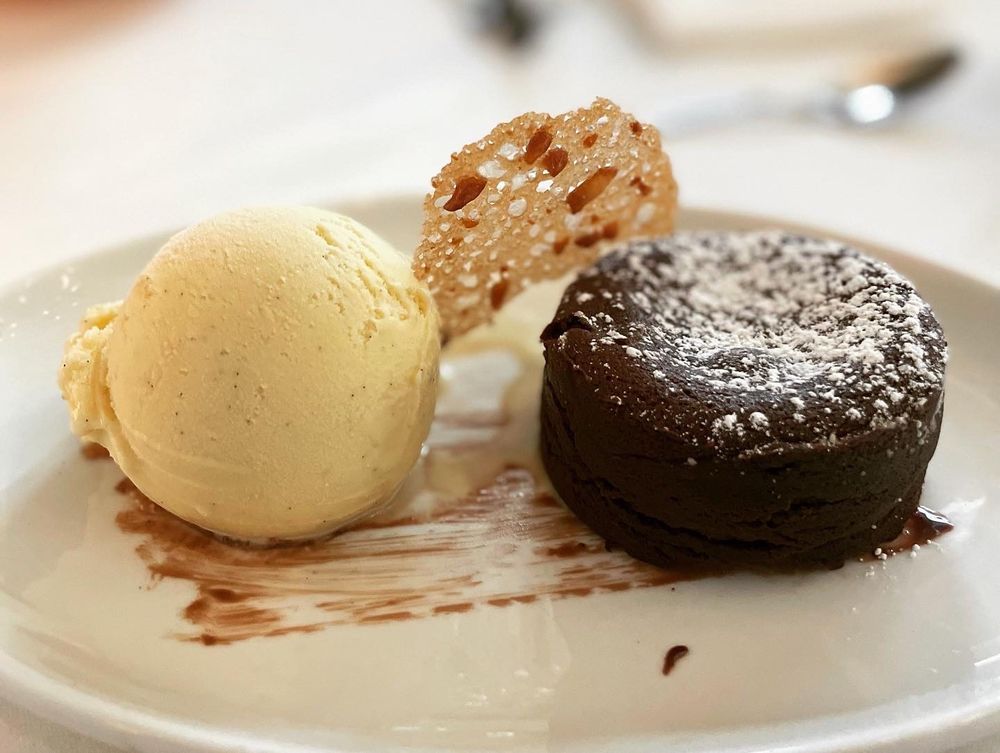 ZELO - Updated January 2025 - 973 Photos & 1070 Reviews - 831 Nicollet ...