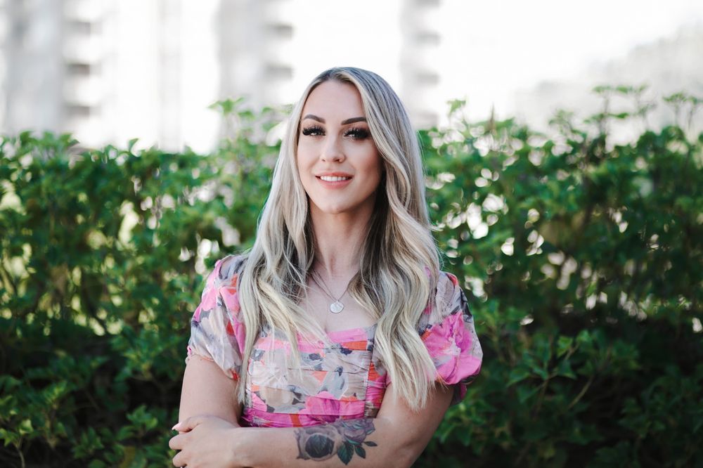 STACEY ROBERTS - CENTURY 21 HORIZON WEST REALTY - Updated March 2025 ...